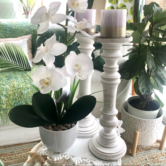 Broyhill | Accents | New Tall Pair White Lightly Distressed Wood Candle ...